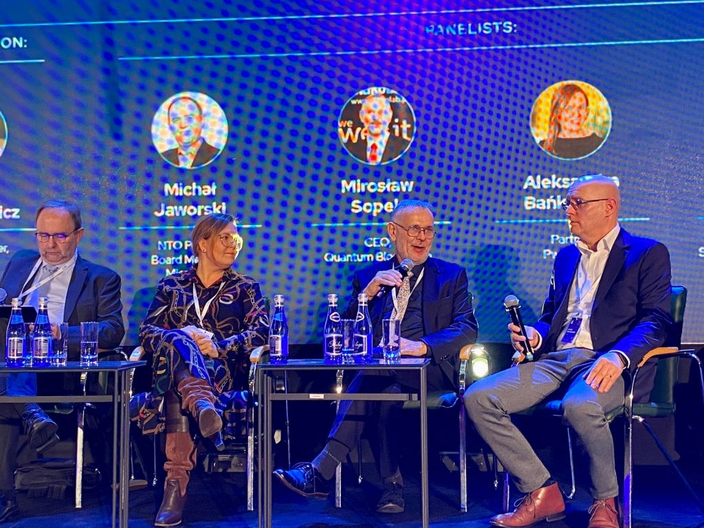 Dr. Mirek Sopek, Founder of Quantum Blockchains, Takes Center Stage in ...